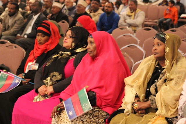 Wararka Maanta: Isniin, Dec 8 , 2014-Madaxweynaha Maamulka Koonfur-galbeed oo laga taageeray ...